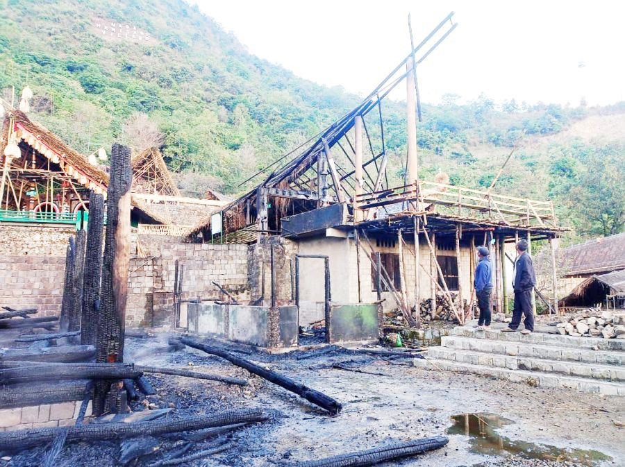 Kisama: Fire razes down two morungs | MorungExpress | morungexpress.com