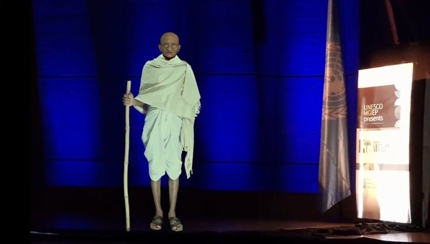 Mahatma Gandhi comes to UN, an avatar provoking, prodding, inspiring ...