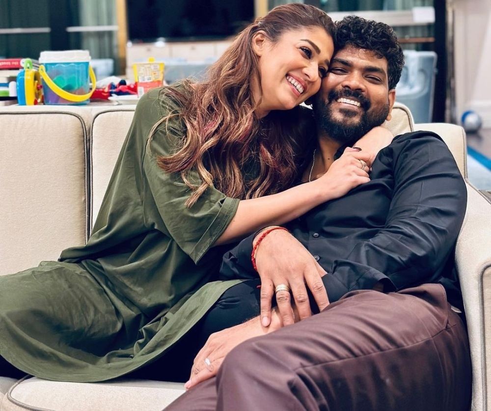 'Just Bliss': Nayanthara gets all starry-eyed with Vignesh Shivan at home | MorungExpress ...