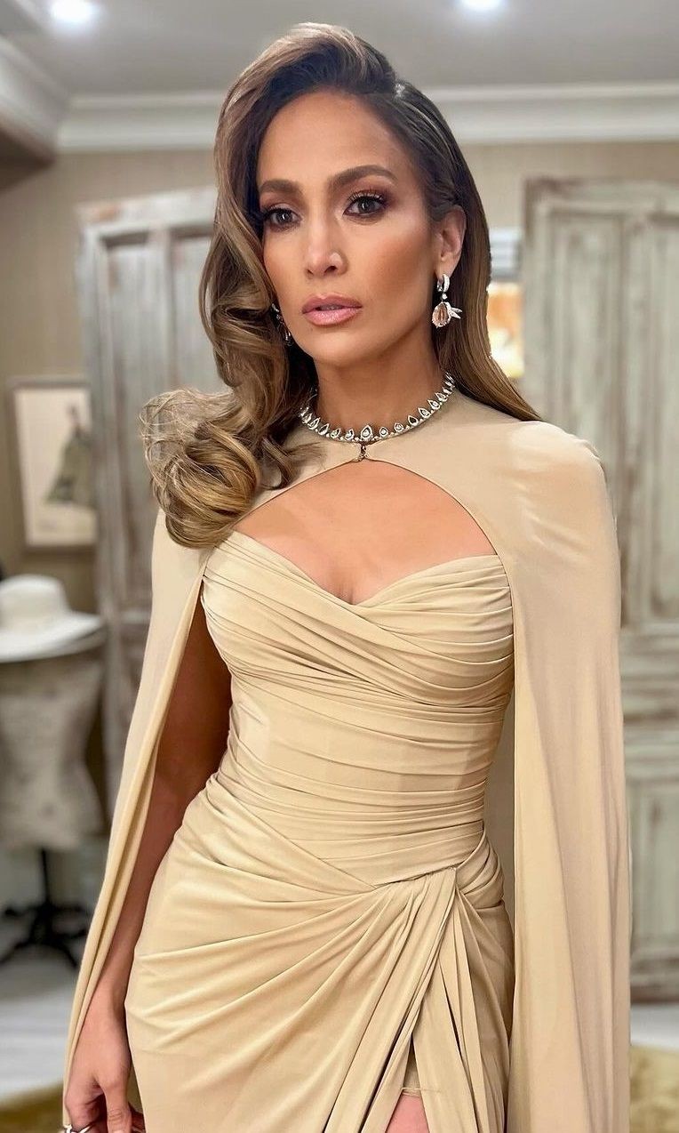 Jennifer Lopez reveals why she’s ‘super shy’ when she is off stage ...