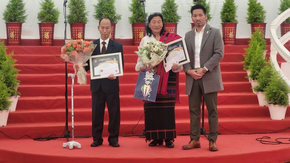 Yesonu Veyie and Abeni TCK receive Distinguished Senior Citizens Award ...